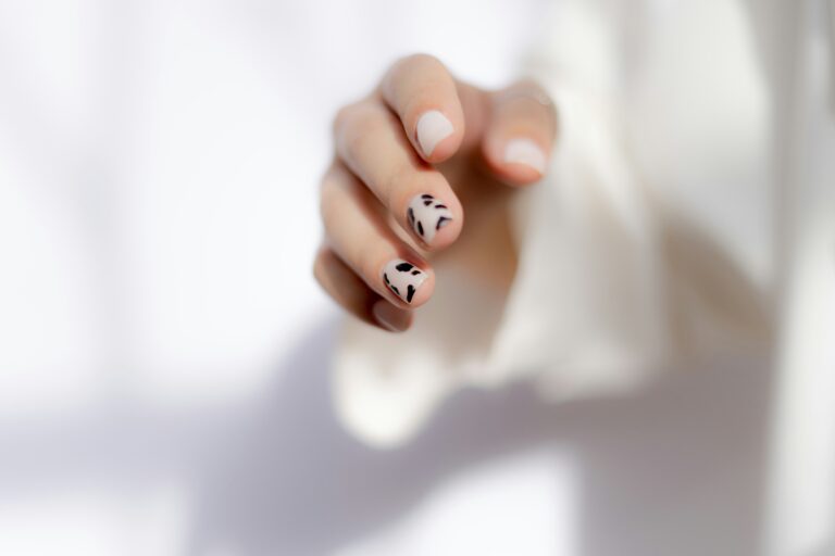 What Nail Texture Says About Your Health | Bioma Health